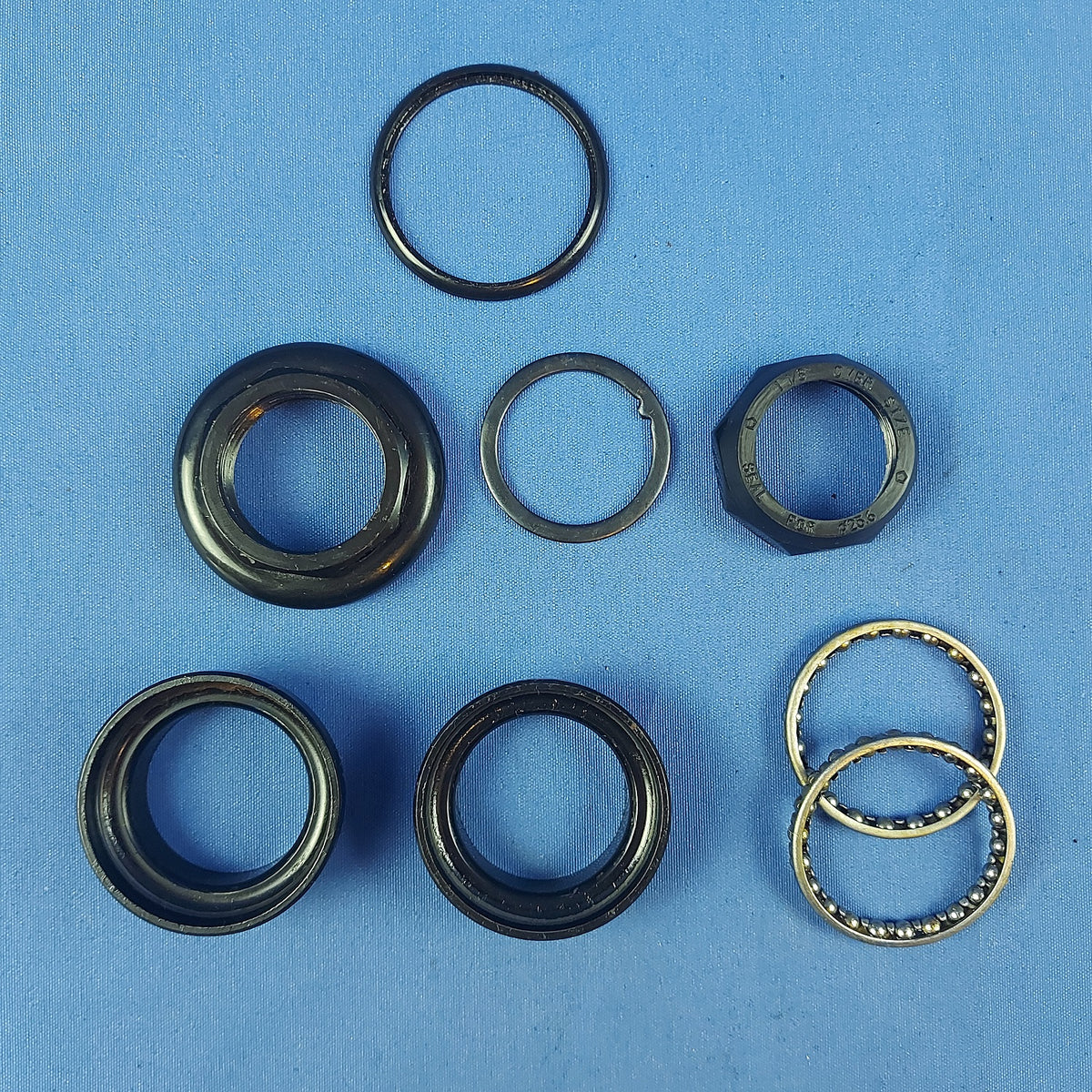 Bicycle Threaded Headset 1-1/8" Steel Black – PioraBikes