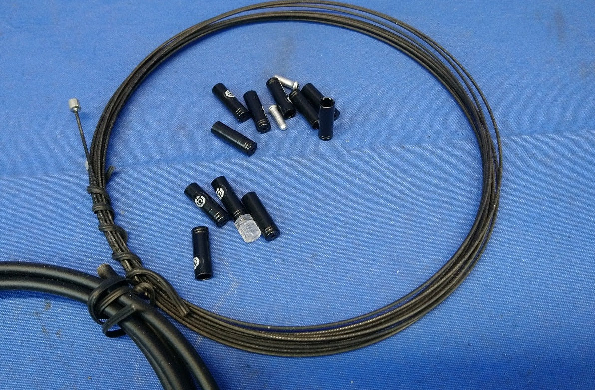 Clarks Premium Bicycle Teflon Gear Cable Universal Kit – PioraBikes